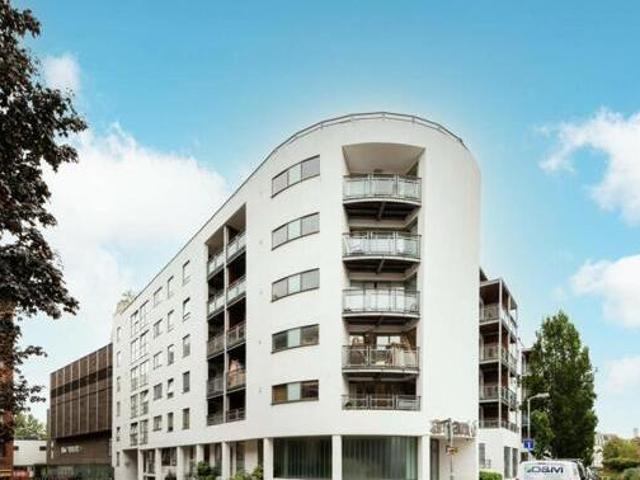 2 Bedroom Flat For Rent In Kingston, Kingston Upon Thames