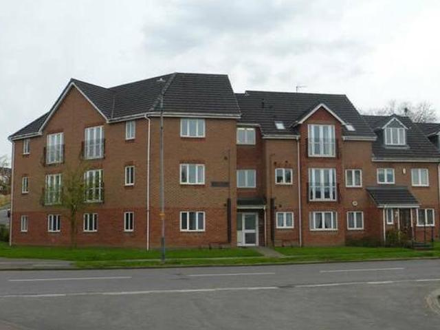 2 bedroom flat for rent in Kingswood Road CV10