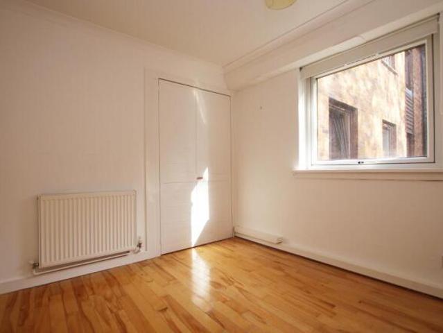 2 bedroom flat for rent in Killermont View, Bearsden, Glasgow, G20