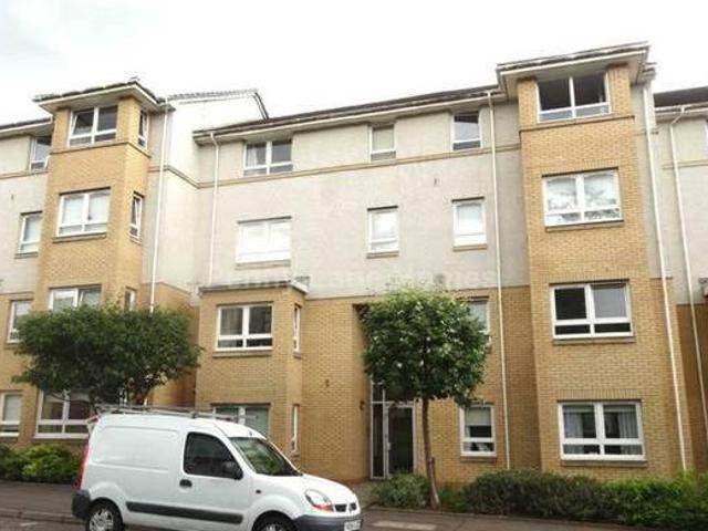2 bedroom flat for rent in Kilnside Road Paisley PA1