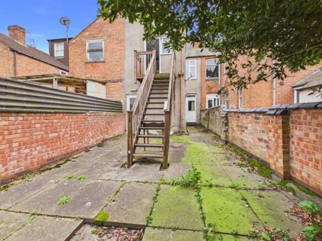 2 bedroom flat for rent in Kirby Road, Leicester, LE3