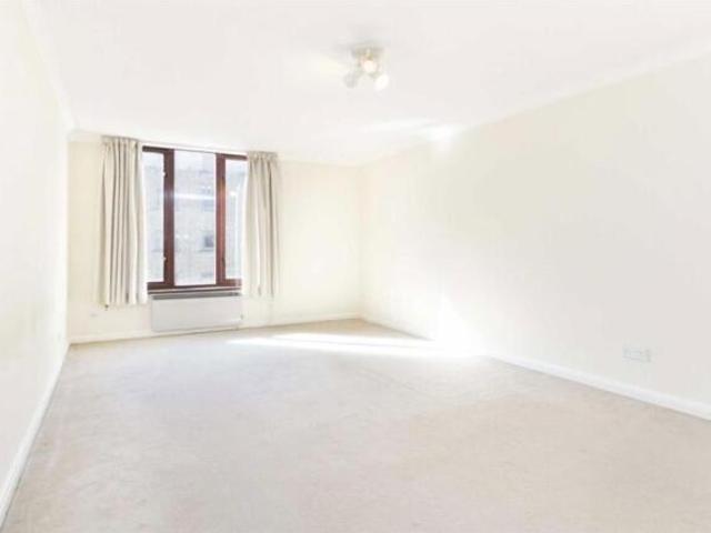 2 bedroom flat for rent in Knighten Street, Wapping, E1W