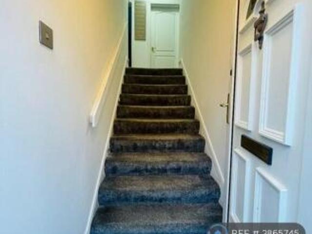 2 bedroom flat for rent in Knightswood, Glasgow, G13