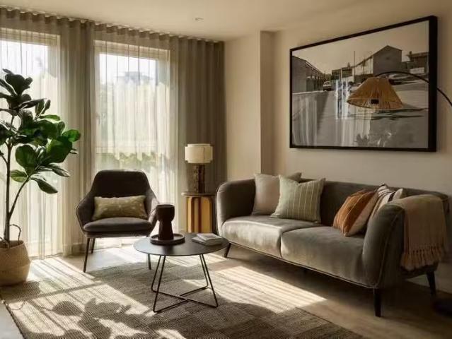 2 bedroom flat for rent in L613, Anchor Works, Dumballs Road.