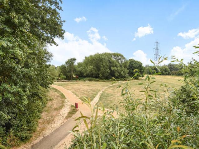 2 bedroom flat for rent in Park View, Lamarsh Road, Oxford, OX2