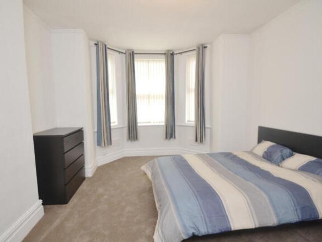 2 bedroom flat for rent in Langford Road, Withington, Manchester, M20