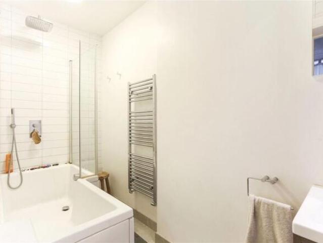 2 bedroom flat for rent in Ladbroke Terrace, Notting Hill, W11