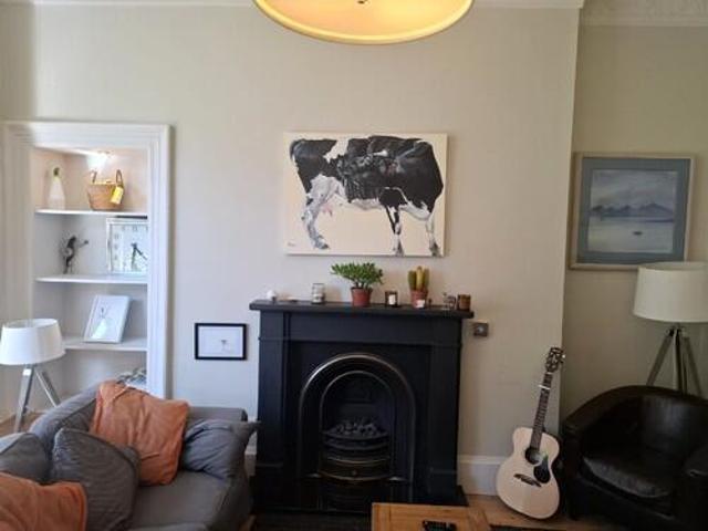 2 bedroom flat for rent in Lawrence Street, Glasgow, G11