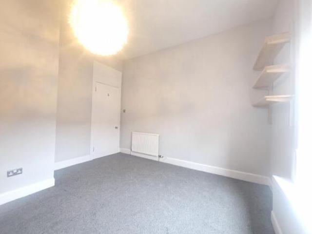 2 bedroom flat for rent in Lawrence Street, Hillhead, Glasgow, G11