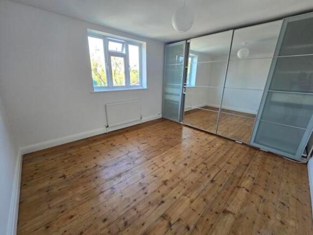 2 bedroom flat for rent in Lemna Court, Lemna Road, Leytonstone, Waltham Forest, E11