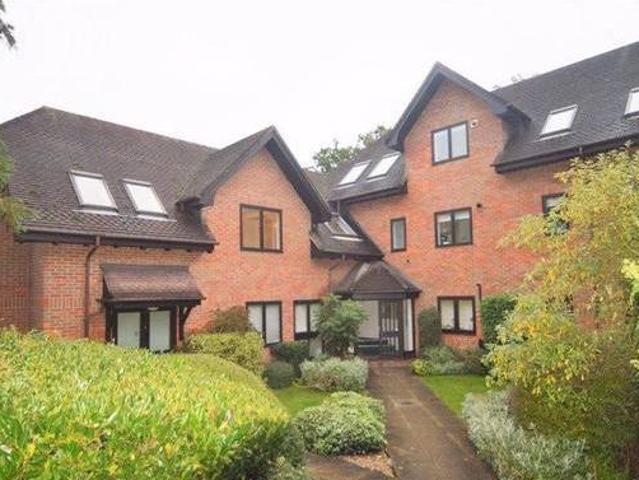 2 bedroom flat for rent in Lemsford Road St Albans AL1