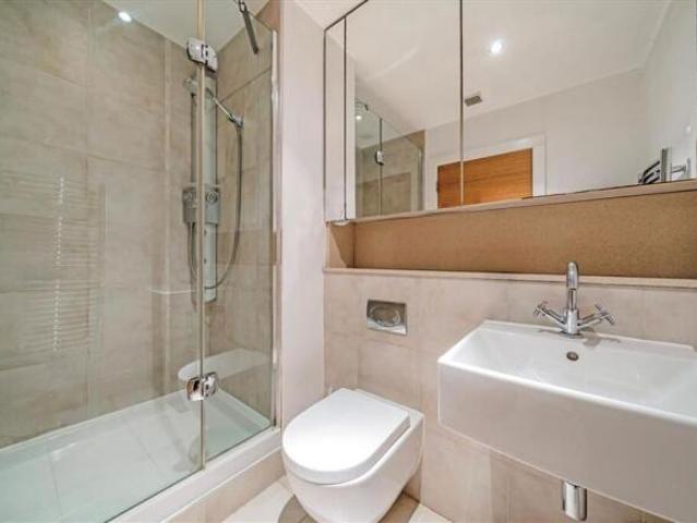 2 bedroom flat for rent in Lensbury Avenue, Fulham, SW6