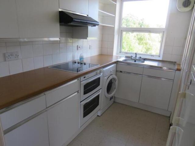 2 bedroom flat for rent in Leam Terrace, Leamington Spa, CV31