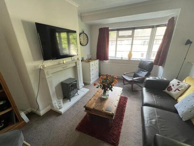 2 Bedroom Flat For Rent In Leeds