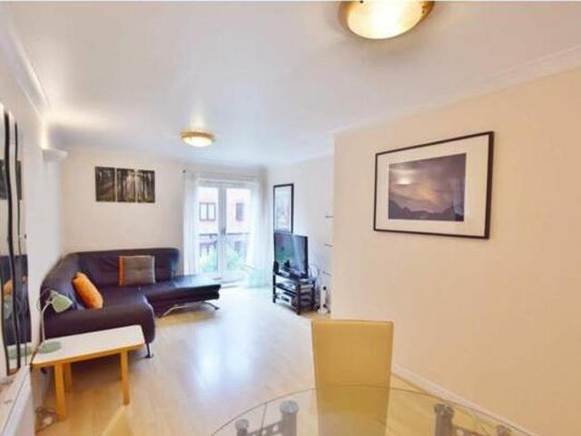 2 Bedroom Flat For Rent In Leeds