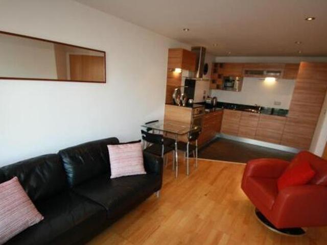 2 Bedroom Flat For Rent In Leeds