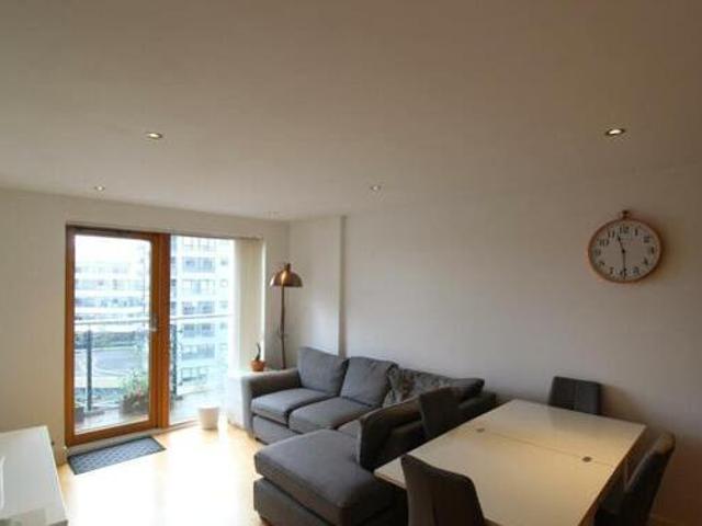 2 Bedroom Flat For Rent In Leeds, West Yorkshire