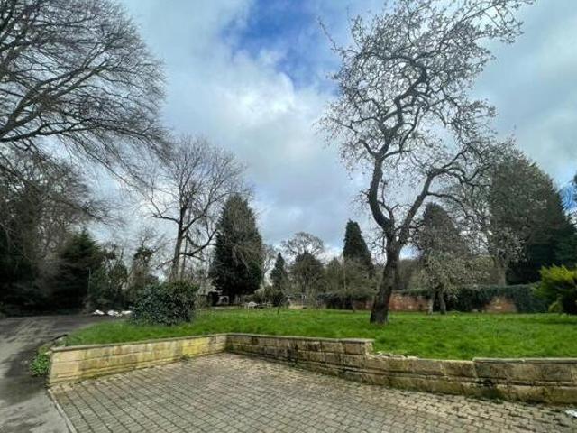 2 Bedroom Flat For Rent In Leeds, West Yorkshire