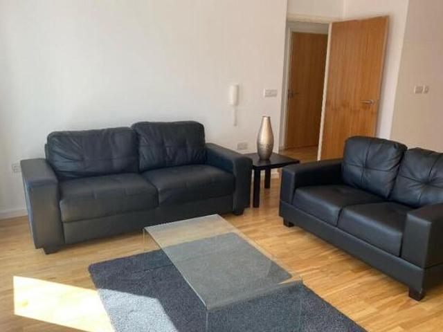 2 Bedroom Flat For Rent In Leeds, West Yorkshire