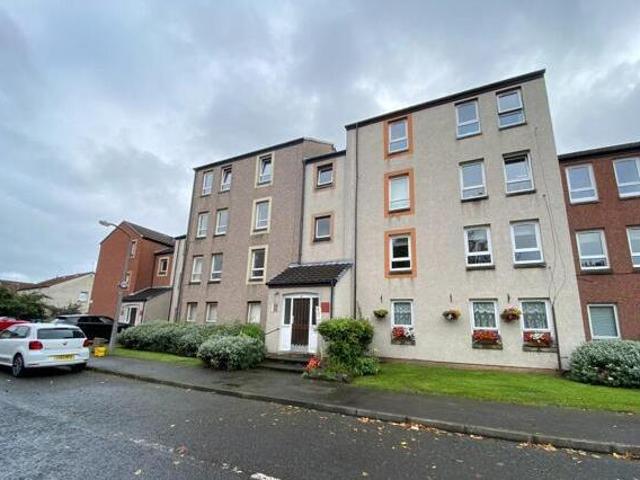 2 Bedroom Flat For Rent In Leith Walk, Edinburgh