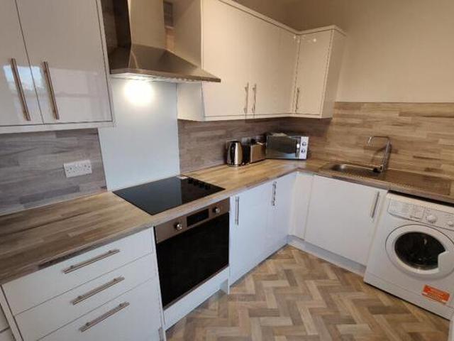 2 Bedroom Flat For Rent In Leith, Edinburgh