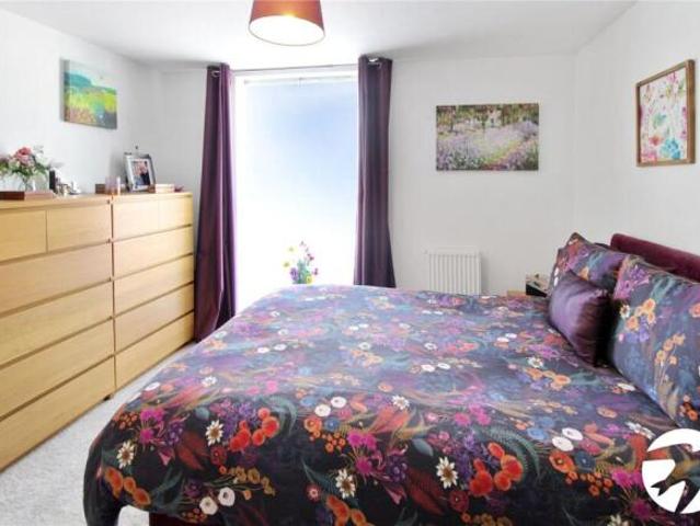 2 bedroom flat for rent in Lett Lane, Castle Hill, Ebbsfleet Valley, Swanscombe, DA10
