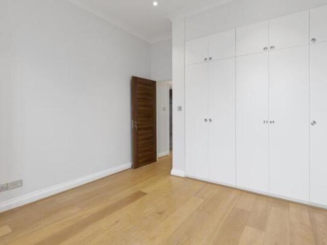 2 bedroom flat for rent in Lexham Gardens, London, W8