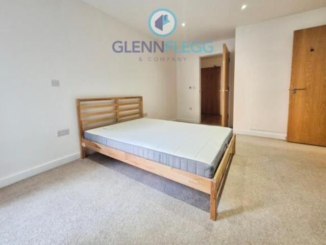2 bedroom flat for rent in now vacant lexington apartments, railway terrace, slough, sl2