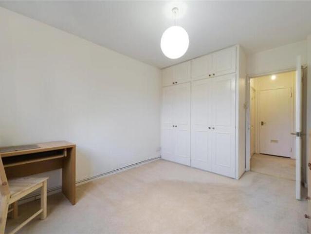 2 bedroom flat for rent in Leylands, Viewfield Road, SW18