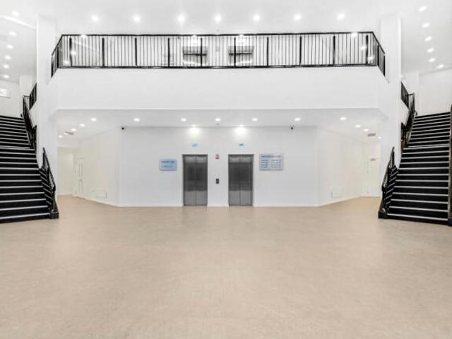 2 bedroom flat for rent in *LIMITED OFFER: £650.00 RENT CONTRIBUTION Sunrise Parkway, Milton Keynes, MK14