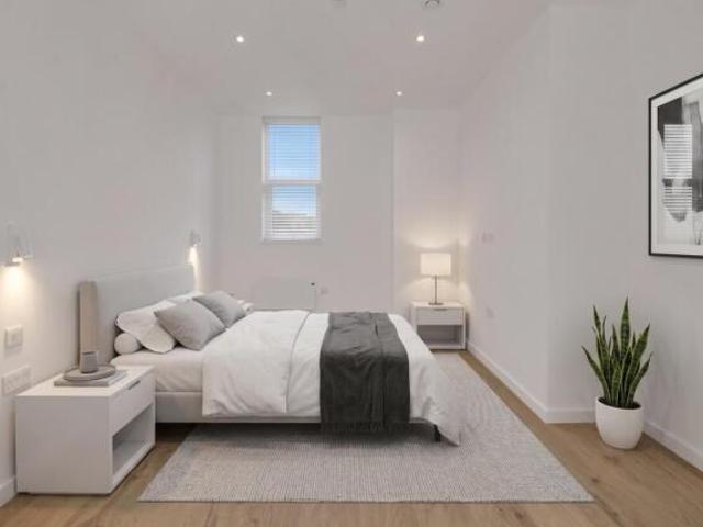 2 bedroom flat for rent in *LIMITED OFFER: £650.00 RENT CONTRIBUTION Sunrise Parkway, Milton Keynes, MK14
