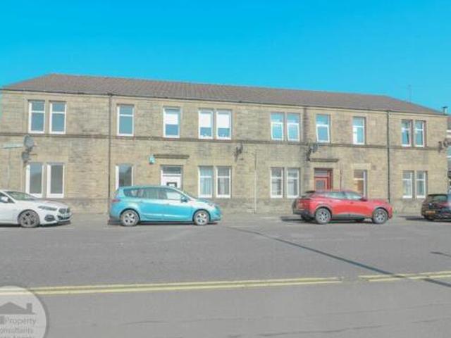 2 Bedroom Flat For Rent In Linwood, Paisley
