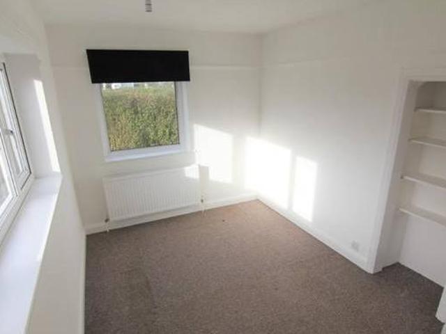 2 bedroom flat for rent in Links Close BN41