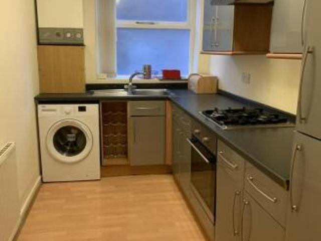 2 bedroom flat for rent in Linnet Lane, Liverpool, L17