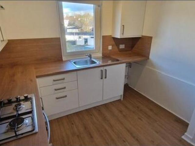 2 bedroom flat for rent in Liberton Street, Glasgow, G33