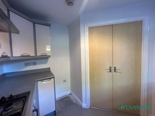 2 bedroom flat for rent in Lilac Gardens, Bolton, BL3