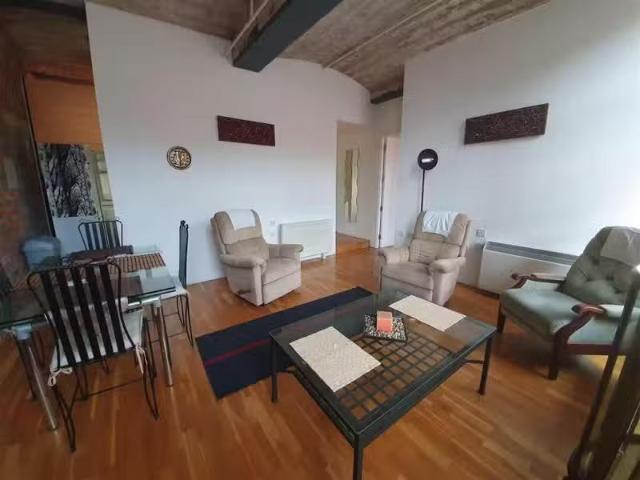 2 bedroom flat for rent in Lister Mills, Lilycroft Road, Bradf.