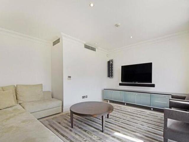 2 Bedroom Flat For Rent In Little Venice