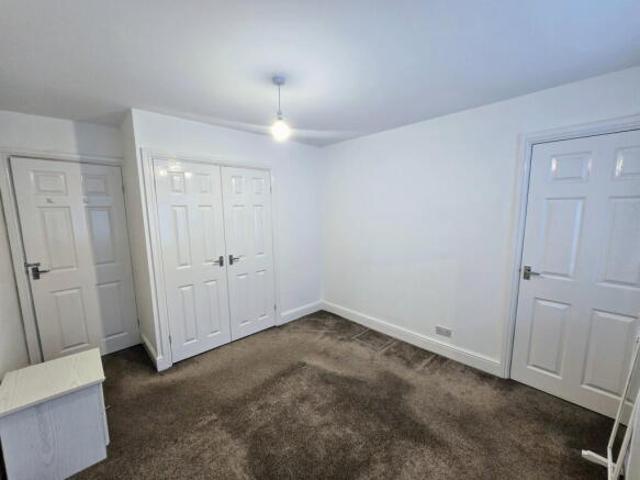 2 bedroom flat for rent in Liverpool Road, Lydiate, Liverpool, L31 2NB, L31