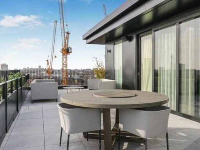 2 Bedroom Flat For Rent In London