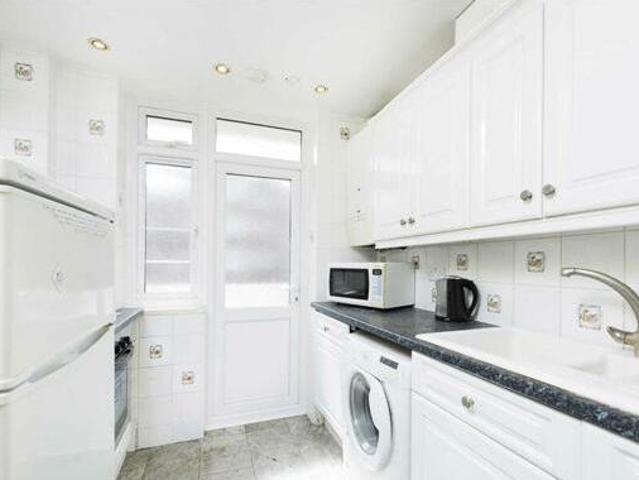 2 Bedroom Flat For Rent In London