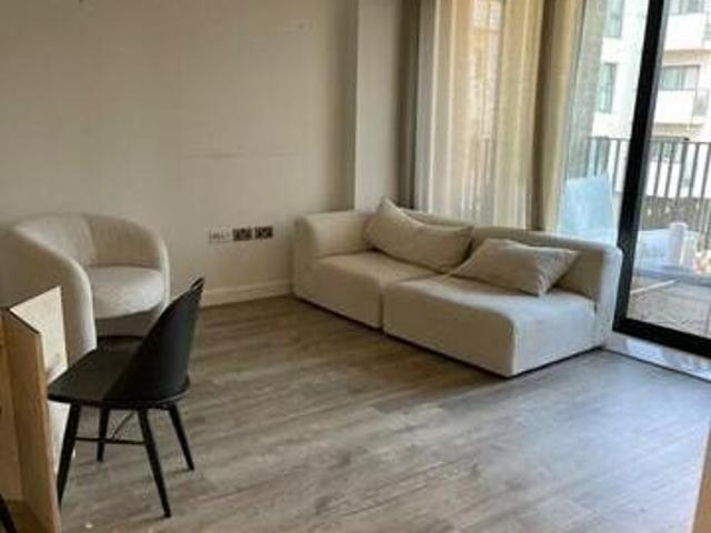 2 Bedroom Flat For Rent In London