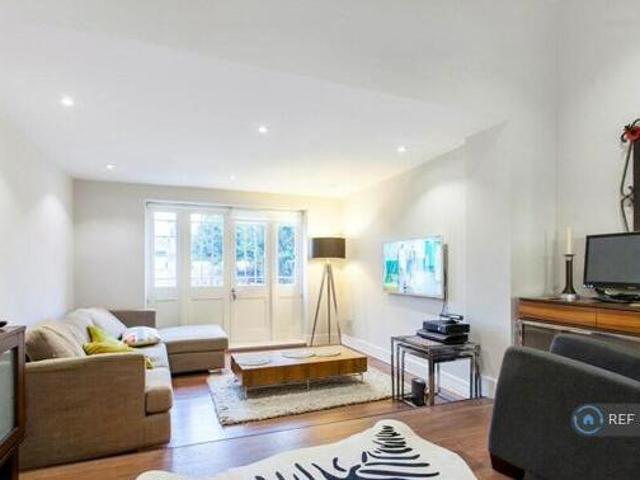 2 Bedroom Flat For Rent In London