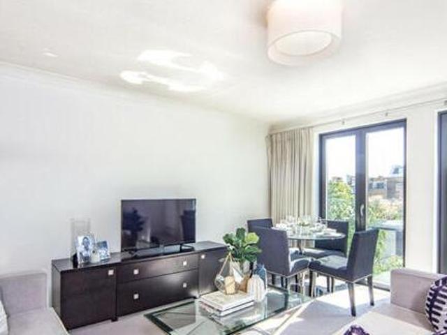 2 Bedroom Flat For Rent In London