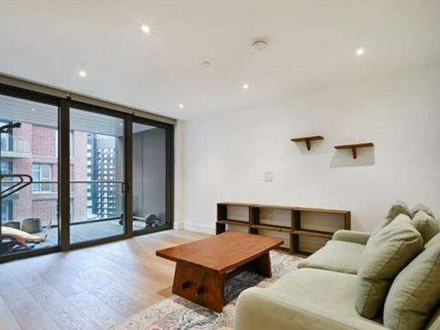 2 Bedroom Flat For Rent In London