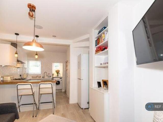 2 Bedroom Flat For Rent In London