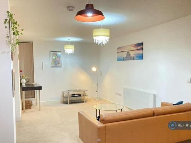 2 Bedroom Flat For Rent In London