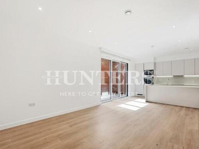 2 Bedroom Flat For Rent In London