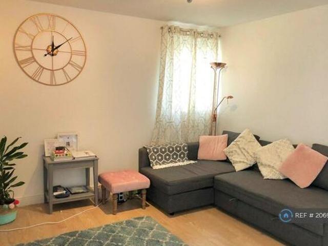 2 Bedroom Flat For Rent In London