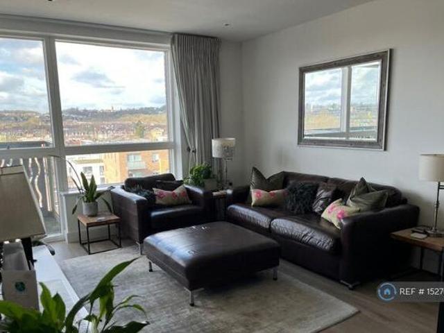 2 Bedroom Flat For Rent In London